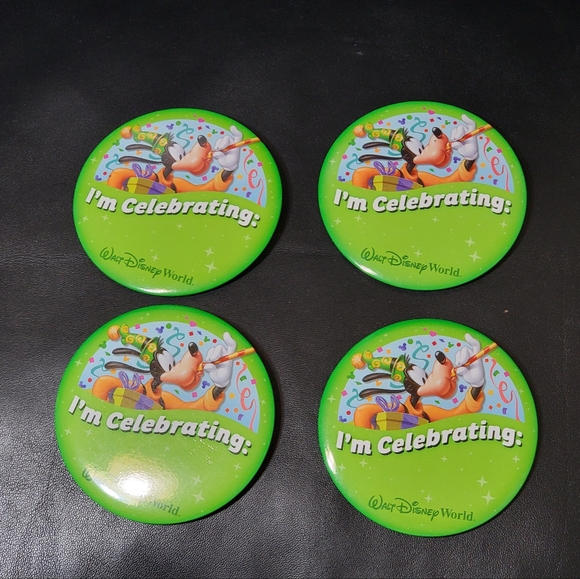 Disney | Other | 4 Walt Disney World Button Pin Badge Im Celebrating ...